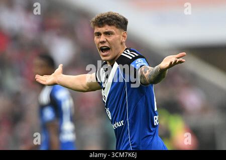 Nicolai Remberg (Hamburger SV, #21) GER, Hamburger SV vs. 1. FC ...