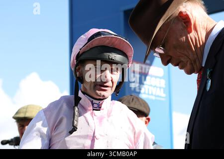 jockey ROBERT HAVLIN and trainer JOHN GOSDEN Stock Photo - Alamy