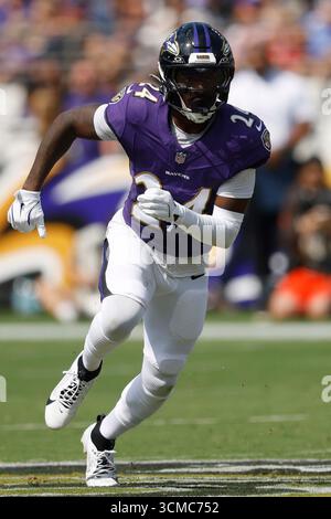 Baltimore Ravens safety Malaki Starks (24) gets in position during the ...
