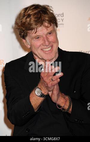 November 16, 2025: Los Angeles Chargers quarterback Trey Lance (5) is ...