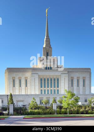Exterior of The Church of Jesus Christ of Latter-day Saints Hyde Park ...