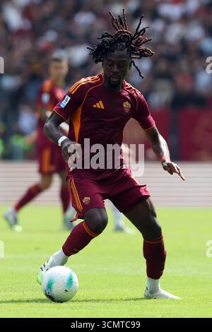 Manu Kone of AS Roma seen in action during Serie A 2024/25 football ...