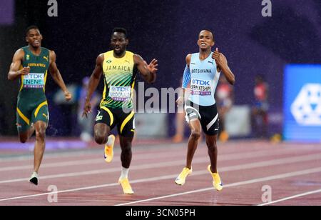 Busang Collen Kebinatshipi of Botswana win’s the 400m men’s final at ...