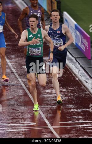 Max Burgin (GBR) is pipped to the line his 800m semi-final by Cian ...