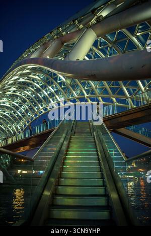 Night view of Mtkvari river waterfront in central Tbilisi, the capital ...