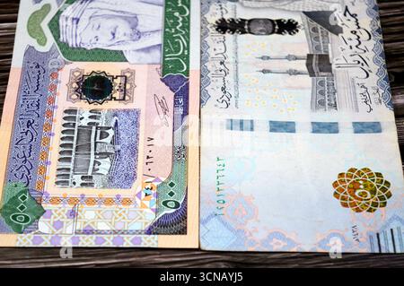 The obverse sides of old and new 500 SAR five hundred Saudi riyals cash ...