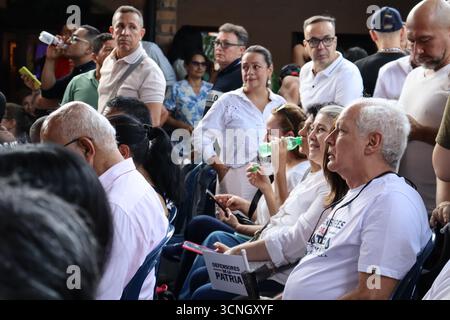 Supporters of presidential candidate Abelardo de la Espriella, of the ...