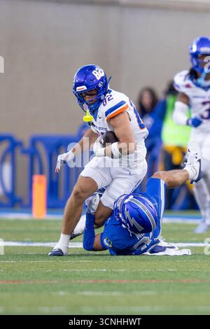Boise State wide receiver Ben Ford (82) turns up field on a touchdown ...