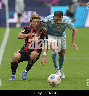 Ritsu. Doan fotografiert beim Spiel Eintracht. Frankfurt gegen Borussia ...