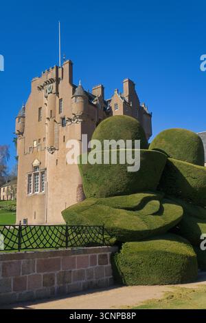 Looking from famous Crathes Castle garden to Crathes baronial, tower ...