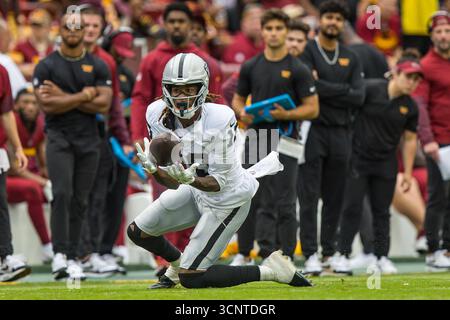 Las Vegas Raiders wide receiver DJ Turner (19) plays against the ...