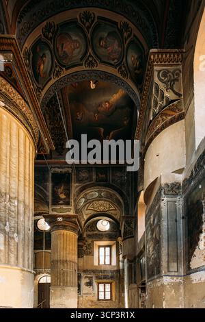 Tbilisi, Georgia. Hall with columns pillars and ancient frescoes on ...