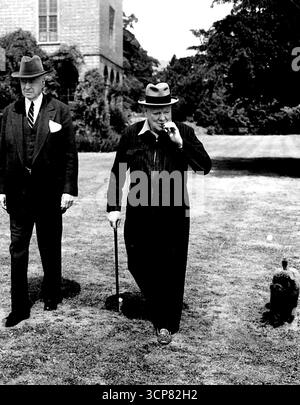 Winston Churchill at Chartwell with his poodle, Rufus 1950 Stock Photo ...