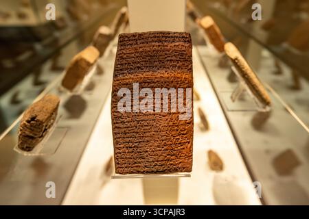 Cuneiform inscription. Museum of Anatolian Civilizations, Anadolu ...