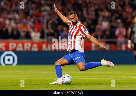 David Hancko of Atletico de Madrid and Lautaro Martinez of FC ...