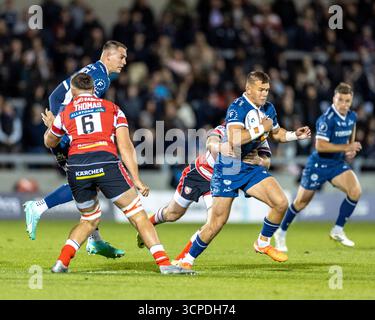 Sale Sharks' Joe Carpenter tackled by Leicester Tigers' Olly Cracknell ...