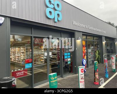 Front elevations and fascia of new convenience store Stock Photo - Alamy