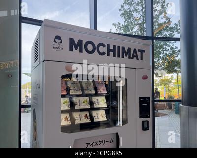 Mochi Ice Cream vending machine Stock Photo - Alamy