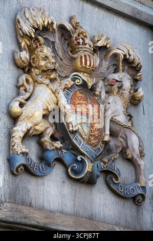 Lions at the gate of the historic cathedral in Segovia, Spain Stock ...