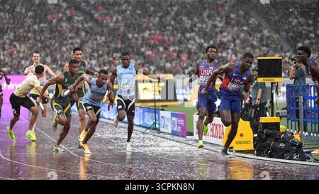 Khaleb McRae & Rai Benjamin of the USA competing in the 4x400m relay ...