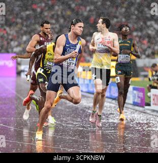 Lewis Davey of Great Britain & NI competing in the 4x400m relay final ...