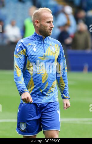 Barry Bannan #10 of Sheffield Wednesday during the pre-game warm up ...