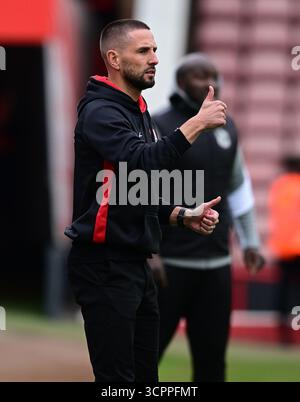Barnsley head coach Conor Hourihane appeals for a penalty during the ...