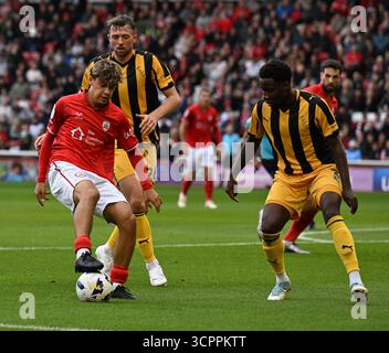 Barnsley's Caylan Vickers dribbles with the ball in the match between ...