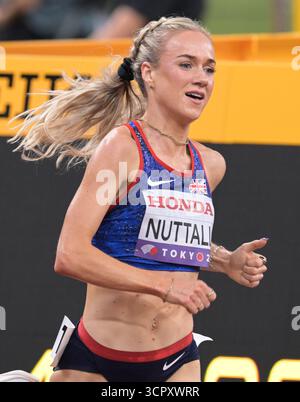 Hannah Nuttall of Great Britain & NI, Konstanze Klosterhalfen of ...