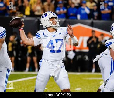 Brigham Young quarterback Bear Bachmeier (47) runs the football during ...