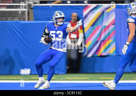 Detroit Lions linebacker Trevor Nowaske (53) rushes during an NFL ...