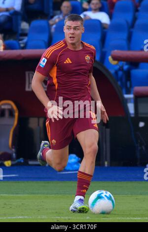 Evan Ferguson of AS Roma in action during the Serie A Enilive match ...