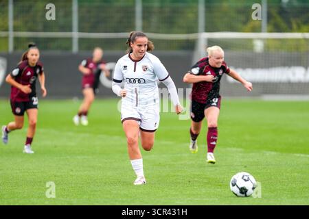 Mara Winter (FC Ingolstadt 04, #02) with Alara Sehitler (FC FC Bayern ...