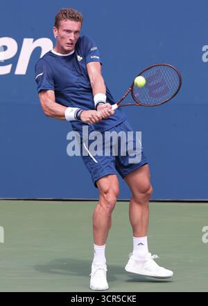 Jiri Lehecka of Czech Republic in action against Rinky Hijikata of ...