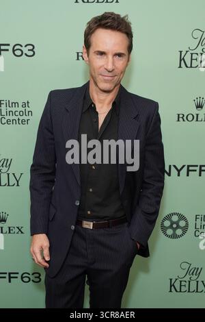 Alessandro Nivola at arrivals for JAY KELLY Premiere, The Egyptian ...