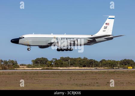 US Air Force Boeing TC-135W Stratolifter (717-158) (REG: 62-4127 ...