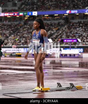 Amber Anning of Great Britain on her way to winning the Women's 400m ...