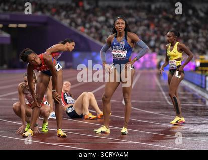 Amber Anning of Great Britain on her way to winning the Women's 400m ...