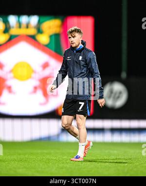 7, Tommy Doyle of Birmingham City at warm up during the Sky Bet ...