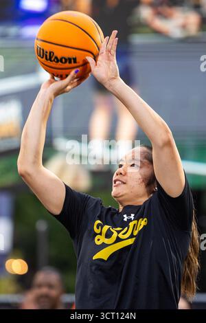 Notre Dame guard Vanessa de Jesus plays during an NCAA basketball game ...