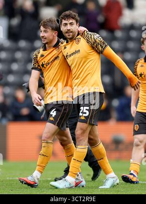 Hull City's Matt Crooks (left), Derby County's Patrick Agyemang (centre ...