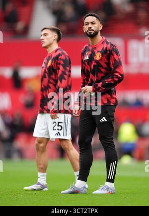 Manchester United's Matheus Cunha warms up before the Premier League ...