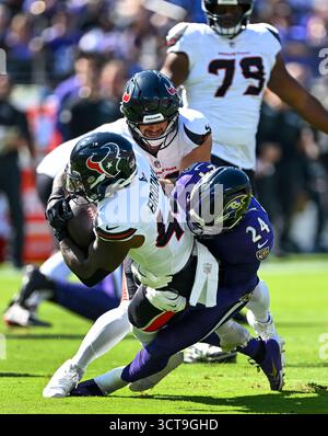 Baltimore Ravens safety Malaki Starks (24) looks on during pre-game ...