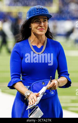 Indianapolis Colts owner Carlie Irsay-Gordon comes onto the field ...