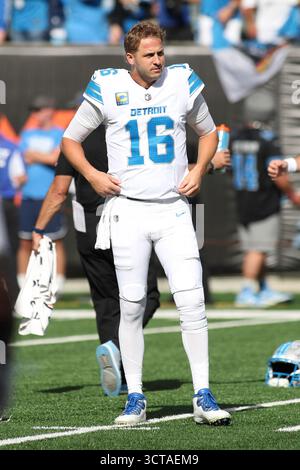 Detroit Lions' Jared Goff warms up during an NFL football game against ...