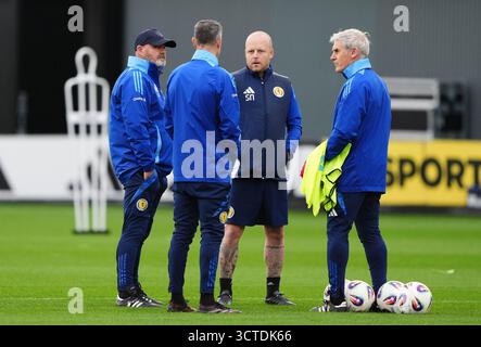 Scotland assistant coach Alan Irvine during the FIFA World Cup European ...