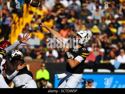 Appalachian State quarterback JJ Kohl (17) looks to pass the ball ...