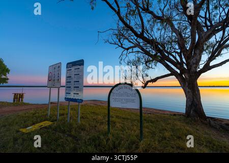 Lake Dunn Sculpture Trail, Queensland, Australia Stock Photo - Alamy