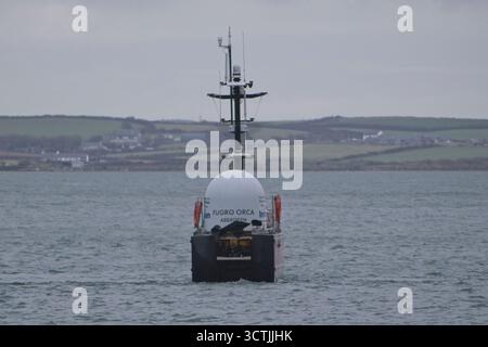Fugro Orca Uncrewed Surface Vessel (USV) testing in the KGV Dock in ...