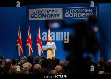 Manchester , UK. 08 OCT, 2025. Party leader Kemi Badenoch delivers her ...